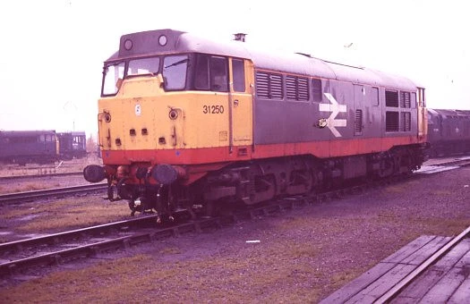 ORIGINAL COLOUR SLIDE of 31250 BR class 31 diesel loco £2.25 - PicClick UK
