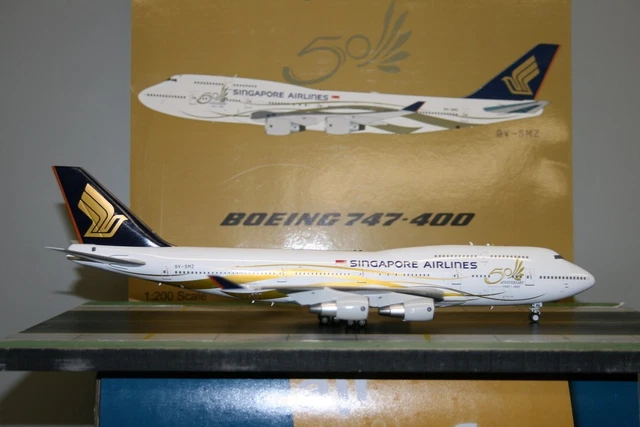INFLIGHT200/B MODELS 1:200 Singapore Airlines Boeing 747-400 9V-SMZ (B ...