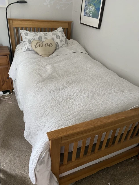 JOHN LEWIS RILEY Guest Oak Single Bed Set with Mattress’ and Pull Out ...