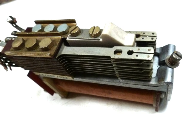 GPO STROWGER 3000 Type Relay With A 10,000 Ohm Coil £4.35 - PicClick UK