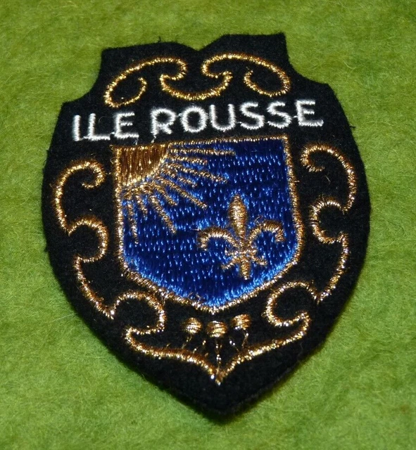 ANCIEN ÉCUSSON À coudre en feutre brodé blason Ile Rousse neuf Vintage patch EUR 5,00 - PicClick FR
