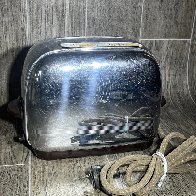 VINTAGE 1940S TOASTMASTER 1B12 WORKS Chrome 2 Slice Toaster ART DECO ...