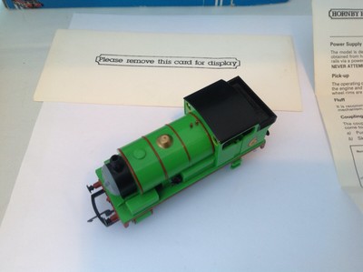 HORNBY THE WORLD Of Thomas The Tank Engine. R350 Percy the saddle tank ...