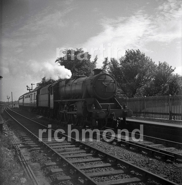 BARROW TRAIN LMS Black 5 5427 1947 Leaving Whelley Line 6 x 6 cm ...