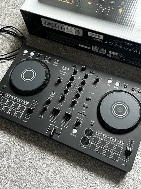 PIONEER DJ DDJ-FLX4 Double Deck 2-Channel Controller Black £199.21 ...