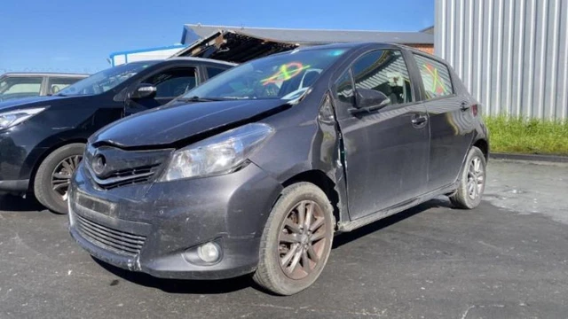 FERMETURE CENTRALISEE COFFRE TOYOTA YARIS 3 PHASE 1 6935002090 EUR 36 ...