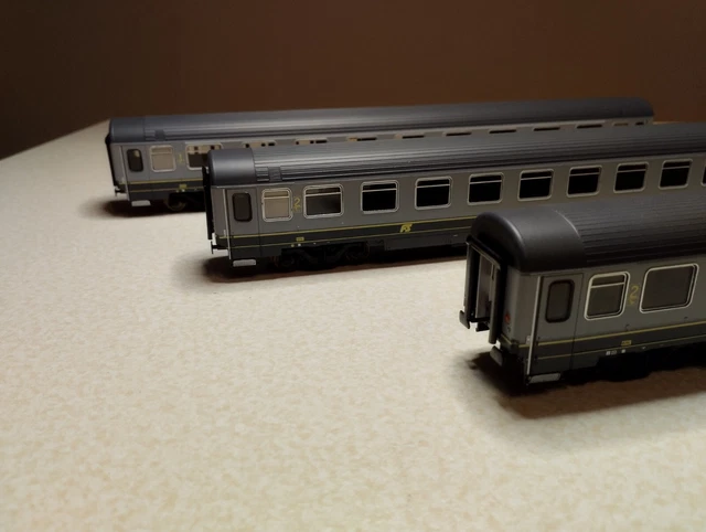 LIMA COLLECTION FS set carrozze UIC-Z bigrige Rif . 309505 / 309506 ...