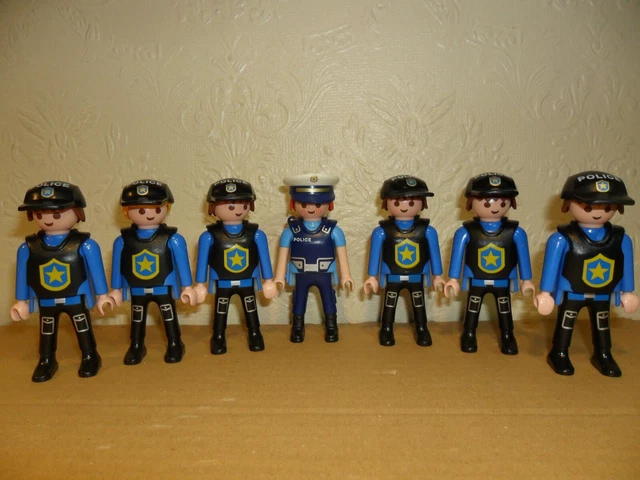 PLAYMOBIL RIOT POLICE OFFICER FIGURES (SWAT People for car,Job Lot ...