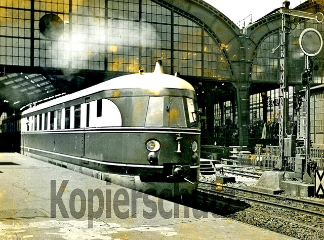 TRIEBWAGEN FOTO 17X23CM - SVT in Berlin um 1937 EUR 16,50 - PicClick DE