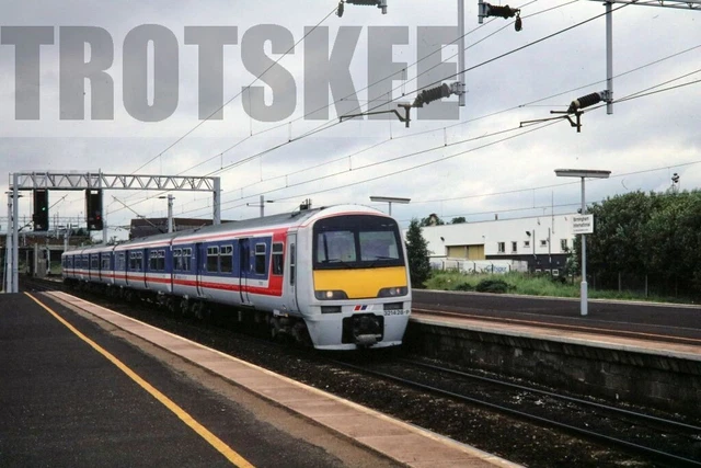 35MM SLIDE BR British Railways EMU Class 321 321426 c1990 Original £4.98 - PicClick UK