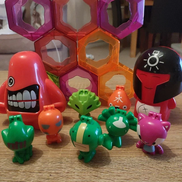 7 GOGO CRAZY Bones Mega Metropolis 8 Hexagons. 2 Giant Storage Gogos ...