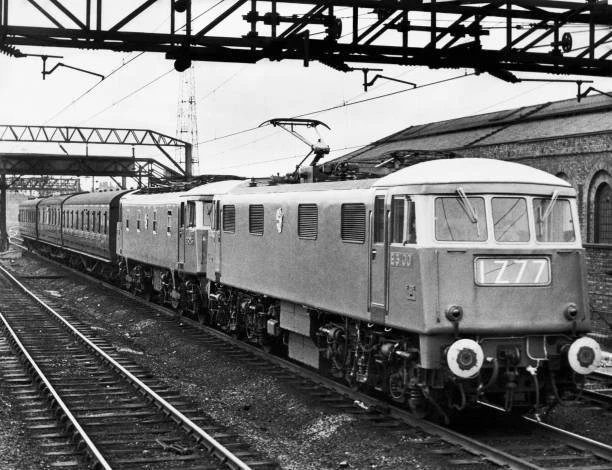 BRITISH RAIL CLASS 83 express locomotive electric train 1960 OLD PHOTO ...
