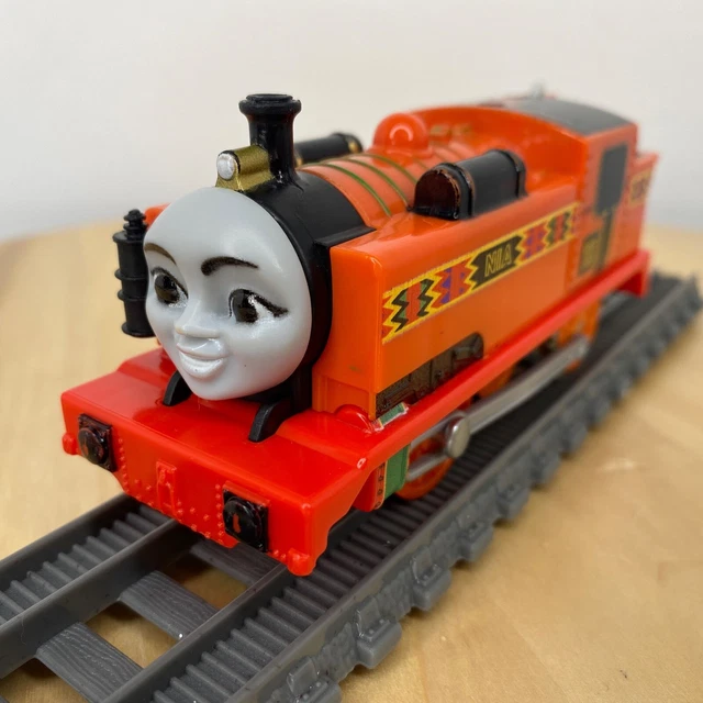 THOMAS THE TANK Engine Revolution Train Nia Fisher Price £19.99 ...