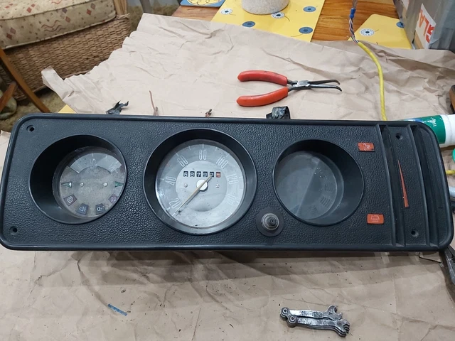 VW CAMPERVAN BAY T2 Dash Clocks LHD 1972 £99.00 - PicClick UK