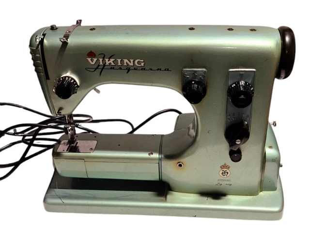 VIKING HUSQVARNA SEWING Machine CL 19 Electric Craft Hobbies Dress ...