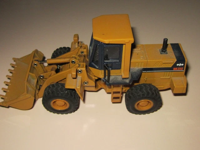 KOMATSU WA350 WHEEL LOADER 1:50 scale model, salesmans sample, Shinsei ...