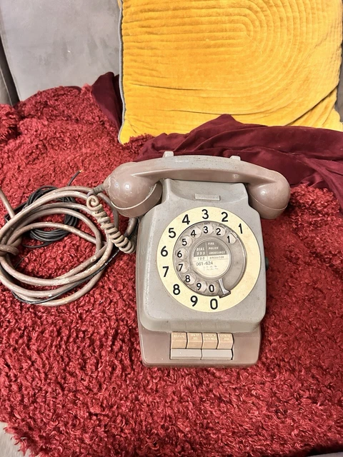VINTAGE RETRO ROTARY Dial Telephone - With Extra Buttons Rare £15.00 ...