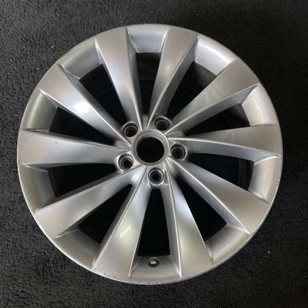 VOLKSWAGEN SILVER CC OEM Wheel 18” 2009-2014 Factory Original Rim ...