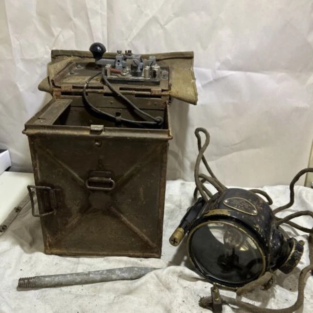 WW2 BRITISH ARMY Morse Code Signalling Lamp Daylight Short Range ...