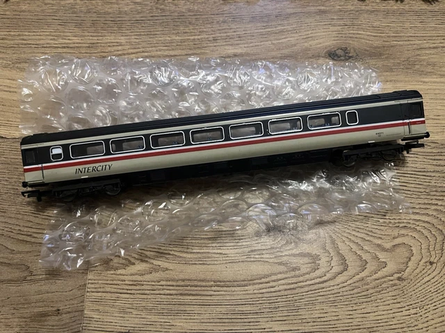 LIMA MK3 COACH In Intercity Livery £20.00 - PicClick UK