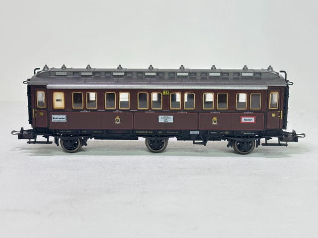 TRIX 52 3735 51 Prussian Compartment Coach 3rd Class Brown - HO BOX £20 ...