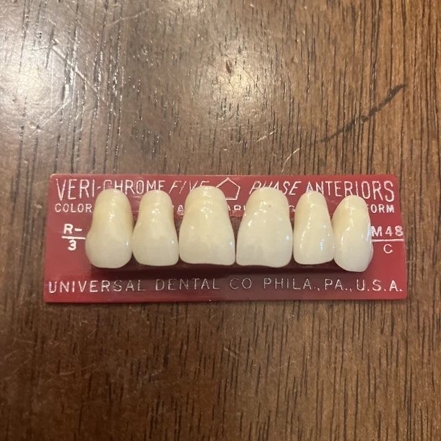 VERICHROME FIVE PHASE Anteriors Color Chart Teeth Dental Display £9.70 ...