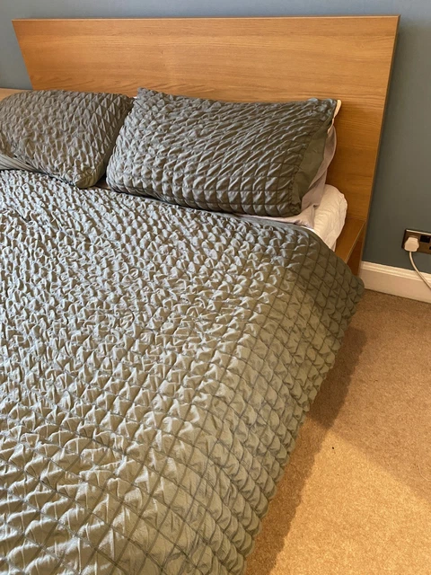 IKEA MALM EU double bed 150cm. Great condition. Oak veneer + slats ...