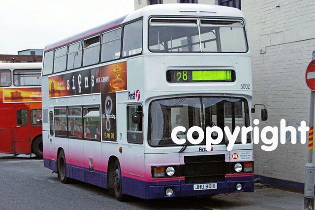 BUS PHOTO - Yorkshire Rider First Leeds JHU901X early Olympian ex ...