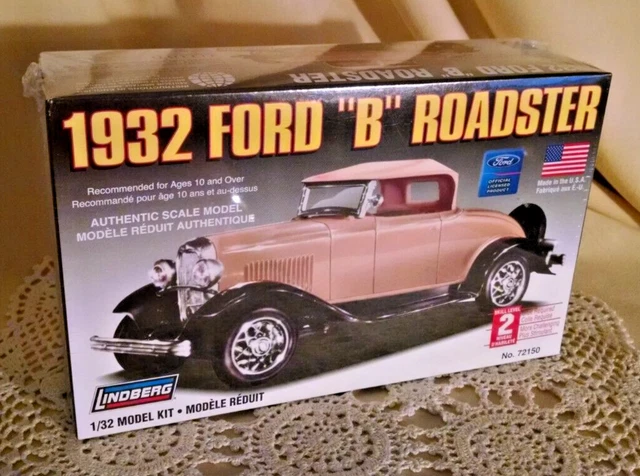 FORD B ROADSTER 1932 Lindberg Car Model Kit 72150 New 2006 1/32 Skill 2 ...