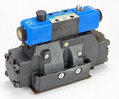 EATON DIRECTIONAL CONTROL Valve DG5V-8-S-6C-T-M-U-H-10, DG4V-3S-6C-M-U ...