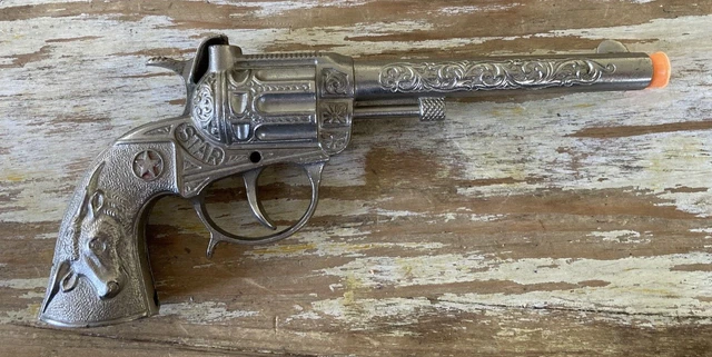VINTAGE TOY GUN pistol Hubley Star steer metal grip handle western ...