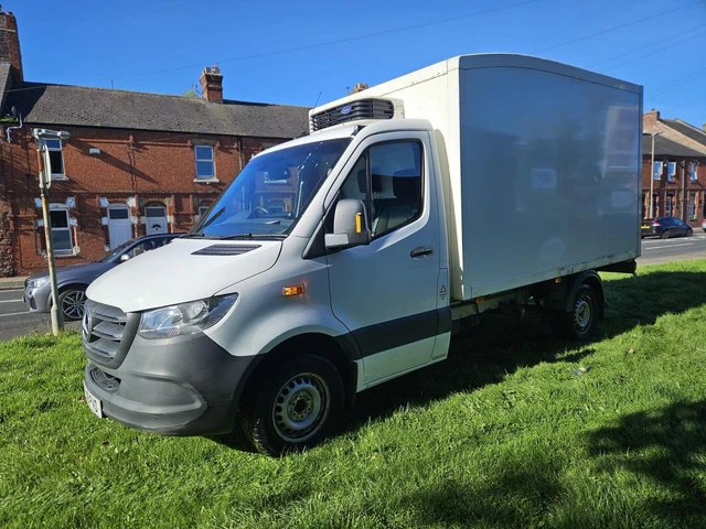 MERCEDES-BENZ SPRINTER FRIDGE Van - 12m MOT 150k Automatic PX/Swap £ ...