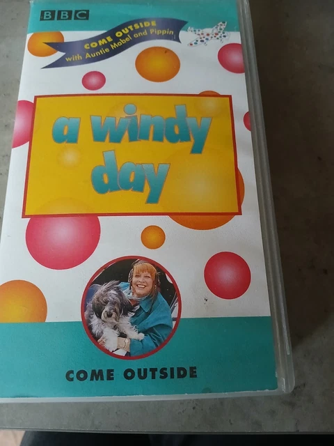 VHS TAPE COME Outside With Auntie Mabel And Pippin, A Windy Day £12.00 ...