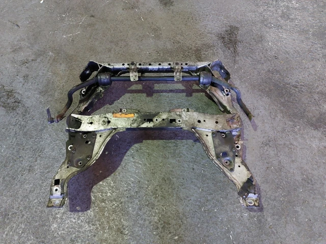 BMW 3-SERIES E90 E91 E92 Front Suspension Subframe Mount Engine Cradle ...