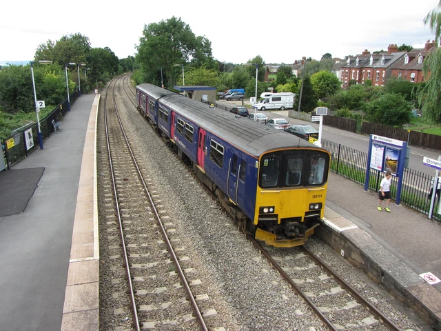 RAILWAY PHOTO CLASS 150 DMU 12x8 (A4) Stonehouse station c2013 £5.00 ...