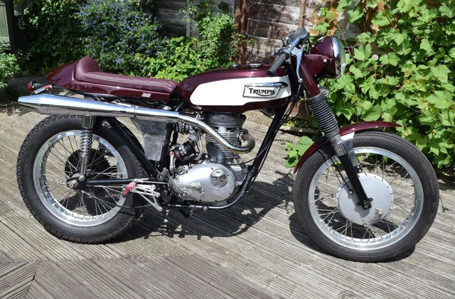 TRIUMPH CLASSIC MOTORCYCLE 350cc Single Cylinder Cafe Racer 1970 TriBSA ...