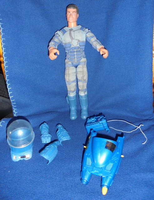 VINTAGE 1993 12” Space Commando Action Man. £42.32 - PicClick UK