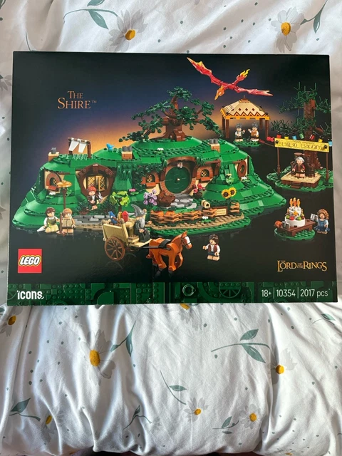 LEGO ICONS THE Lord of The Rings The Shire (10354) - New & Sealed £208. ...