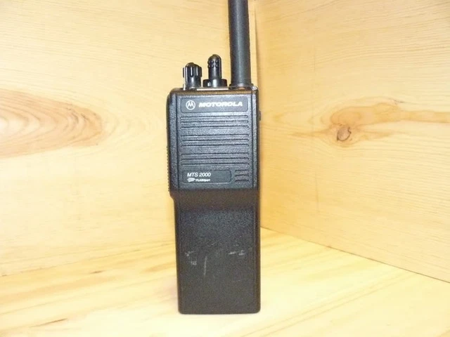 MOTOROLA MTS2000 MTS 2000 I Flashport PJ501D Radio Portable + extra ...
