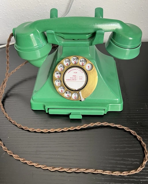 VINTAGE GREEN PYRAMID bakelite telephone £516.72 - PicClick UK