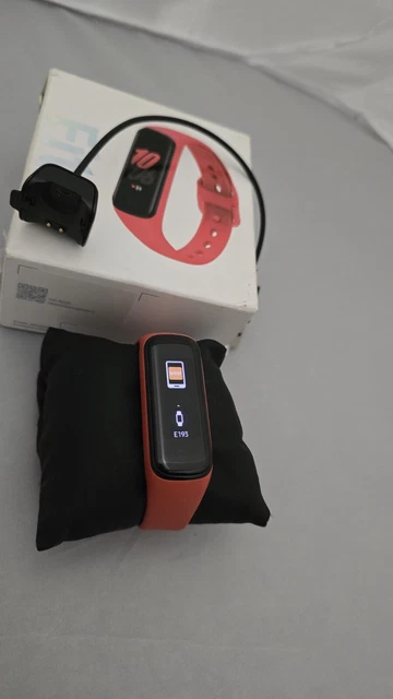 SAMSUNG GALAXY FIT 2 (SM-R220) Smart WATCH, Red £19.99 - PicClick UK