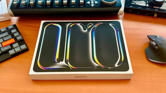 APPLE IPAD PRO 13-inch (M4) 2TB Silver Wi-Fi - 16GB RAM - SEALED - RRP ...