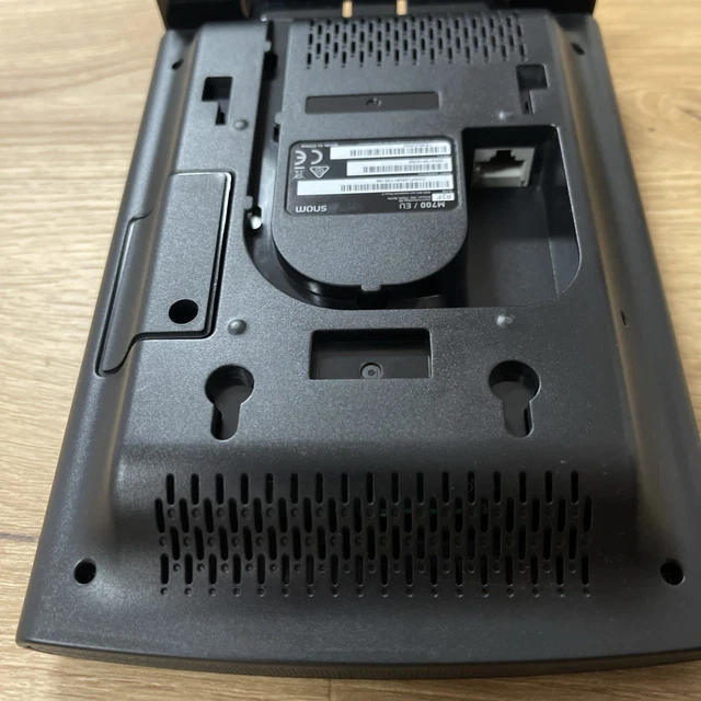 SNOM M700 MULTICELL Multi-Radio IP DECT Base Station Basisstation VoIP ...