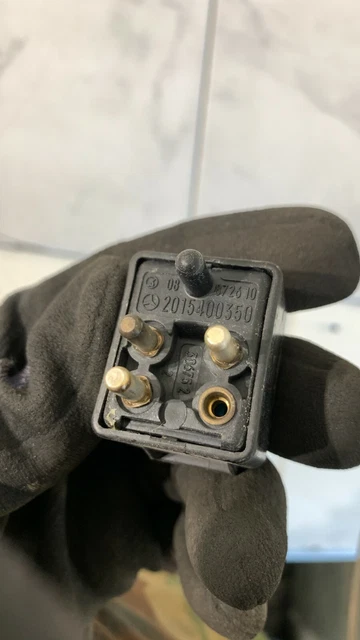 ORIGINAL MERCEDES BENZ W201 W124 Relay Fuse Box Fusebox A2015400350 De ...