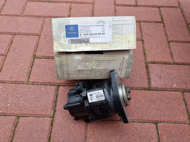 MERCEDES-BENZ TANDEM PUMP Power Steering Pump Actros MP1 MP2 MP3 A0034604980 £132.15 - PicClick UK