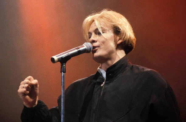 JASON DONOVAN BAND Singer Performing Jason Donovan 1990s Old Music ...