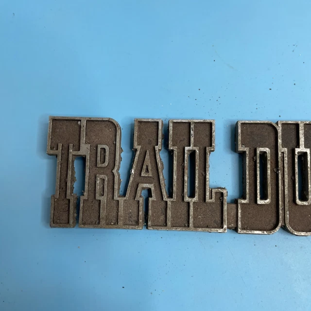 1 PLYMOUTH 1970S Trail Duster Fender Emblems Nameplates 3824195 $162.63 ...