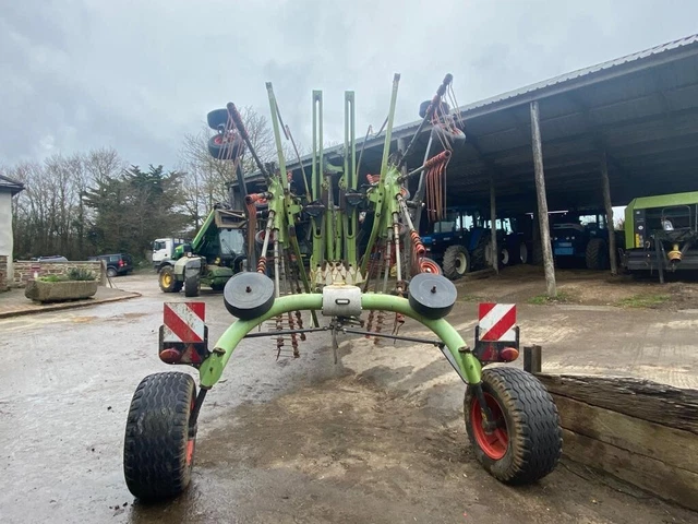CLAAS LINER 2900 Twin Rotor Rake £7,350.00 - PicClick UK