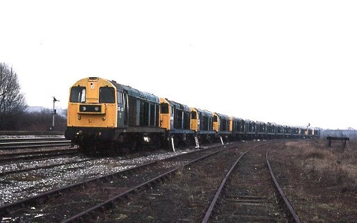ORIGINAL 35MM COLOUR slide of 20183 BR class 20 diesel loco £2.25 ...