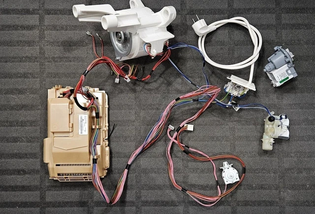 MODULE DE PUISSANCE et accessoires Whirlpool steam inverter motor 9kg ...